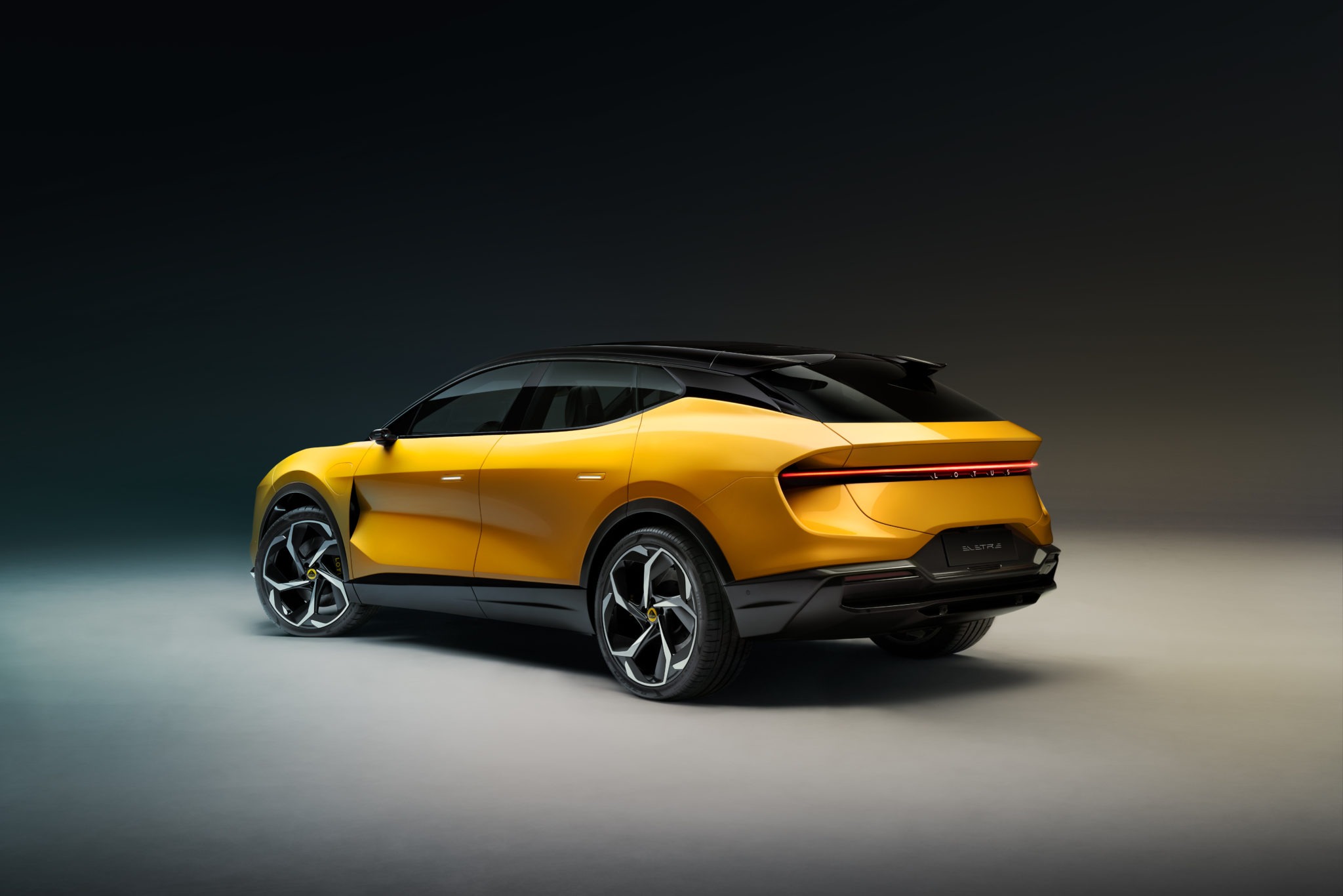 Lotus takes the wraps off the world’s first electric hyper-SUV ...